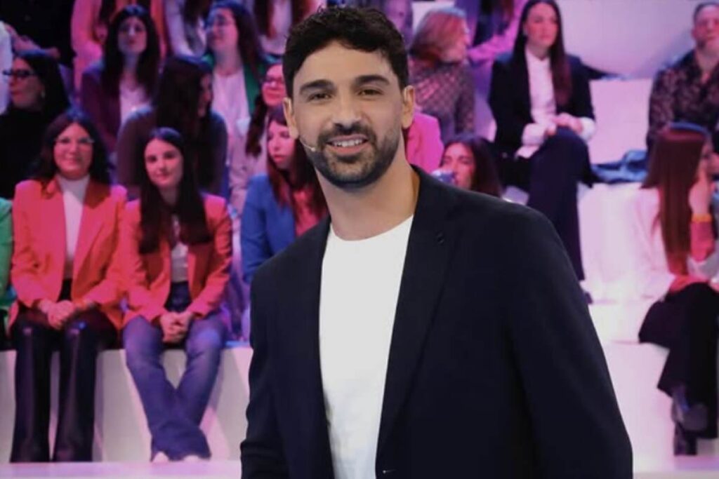 Raimondo Todaro torna ad Amici, la reazione della Celentano