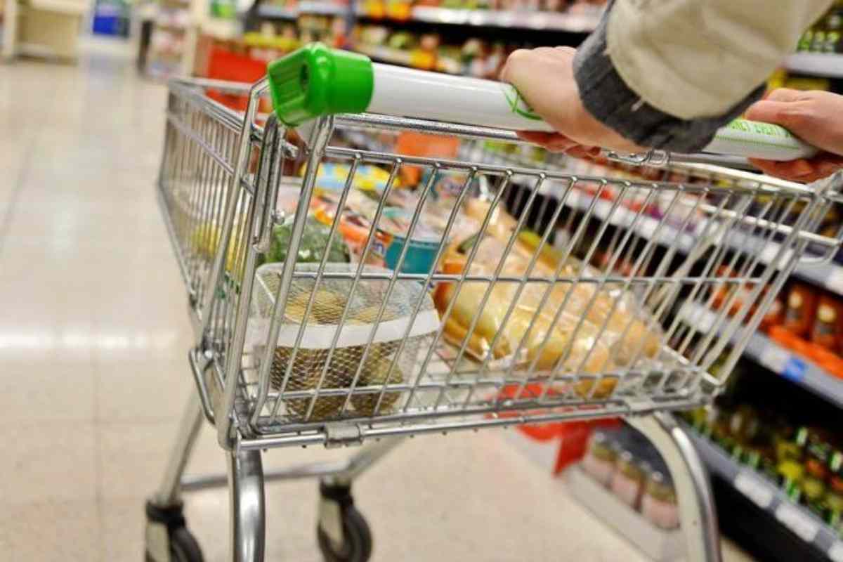 Mai fare la spesa a questo orario: spendi il doppio e non te ne accorgi